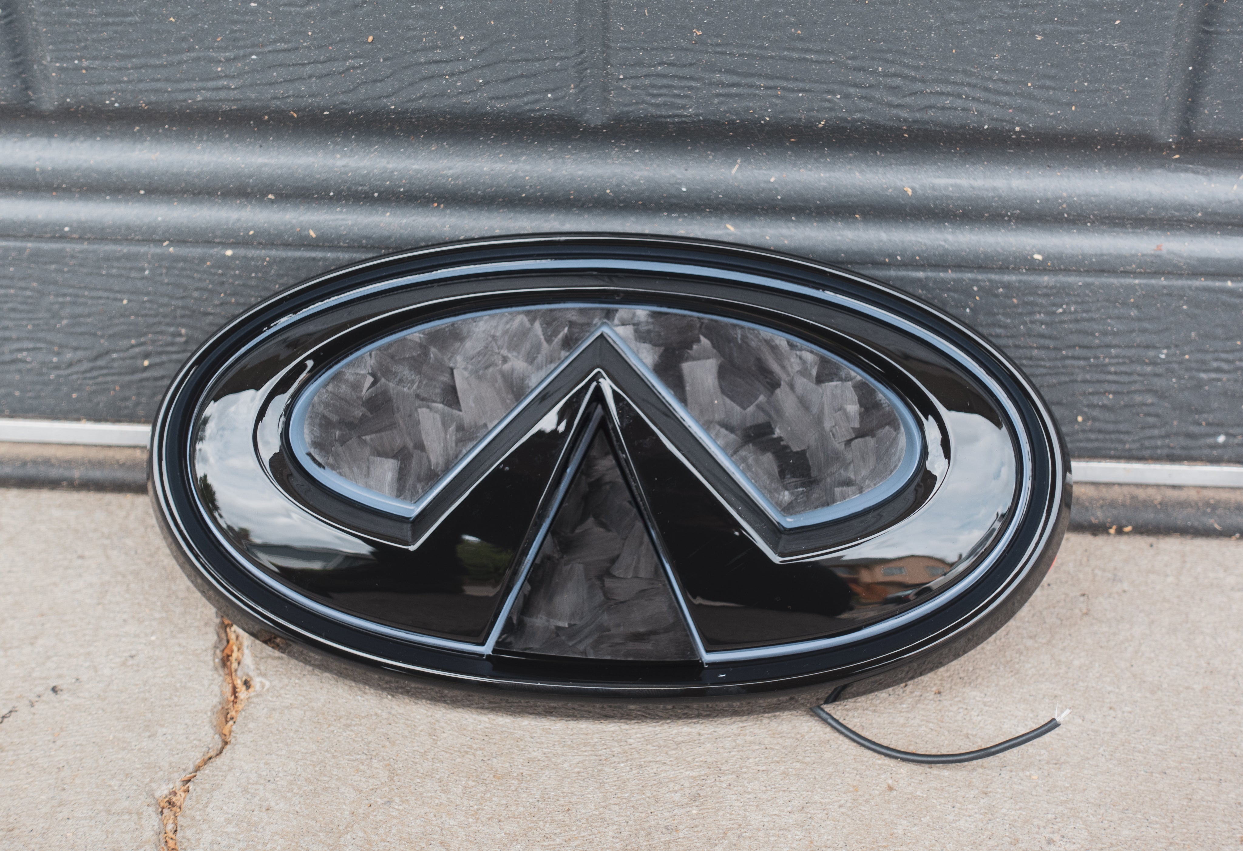 2014-2017 Q50 LED Emblem – VQ Fanatics